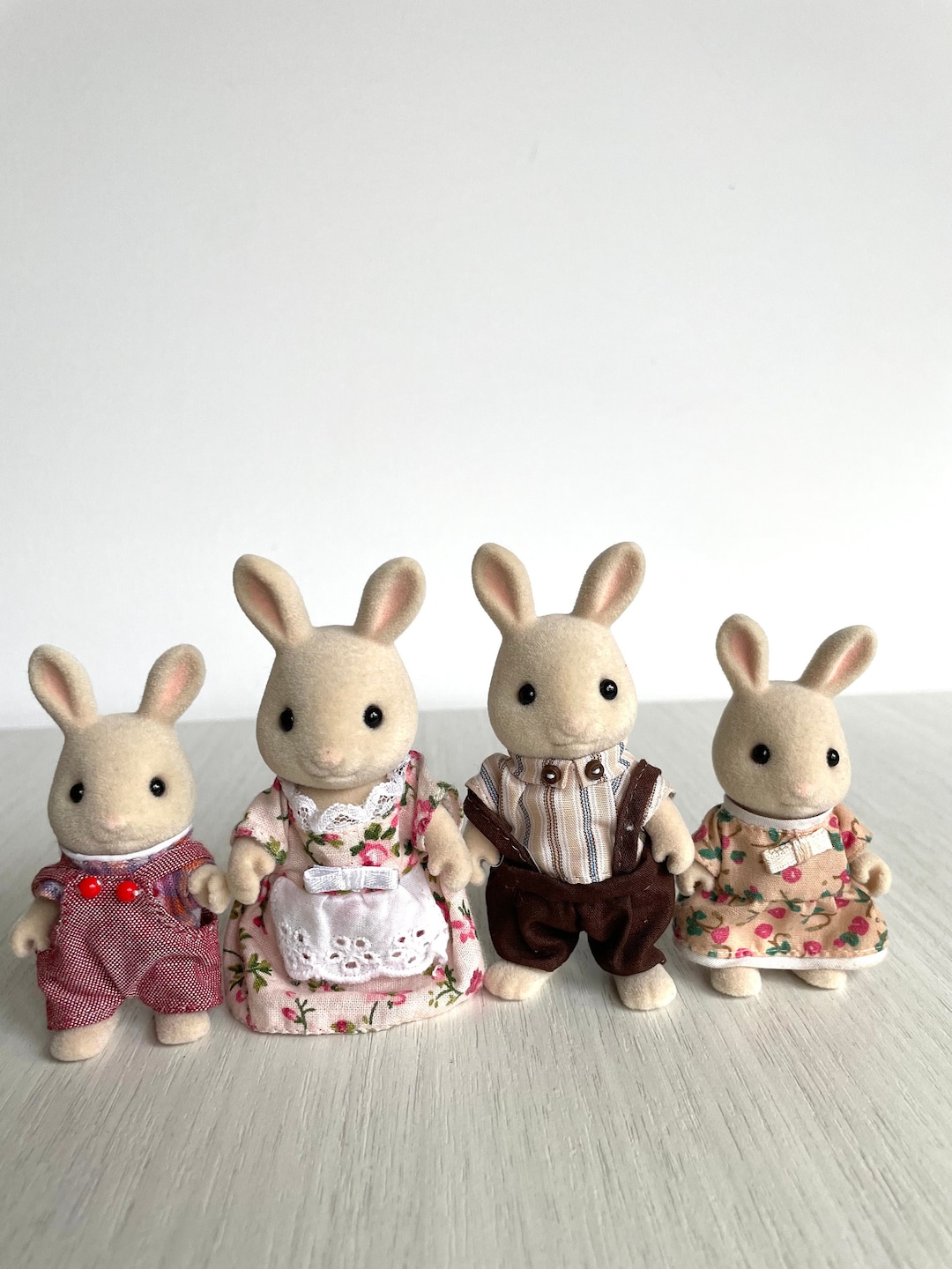 Calico Critters Vintage Periwinkle Sweet Pea Rabbit Family, Perfect for ...
