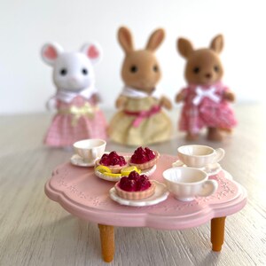 Calico Critters Tea Party Custom Set With Kangaroo Girl, Bunny, Mouse ...