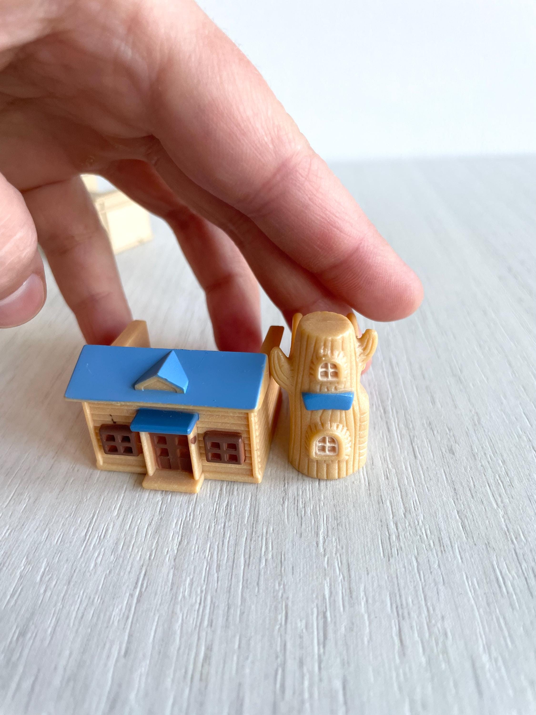 Miniature Dollhouse Replacement Parts From Vintage Sylvanian Toy Shop ...