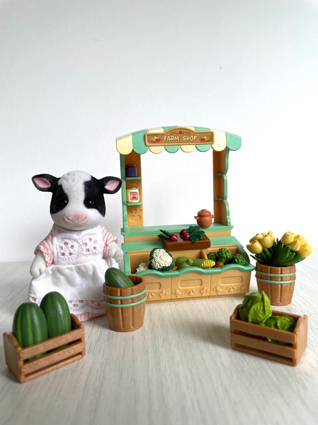Vintage Calico Critters Farm Shop With Vintage Fresian Cow, Flowers ...