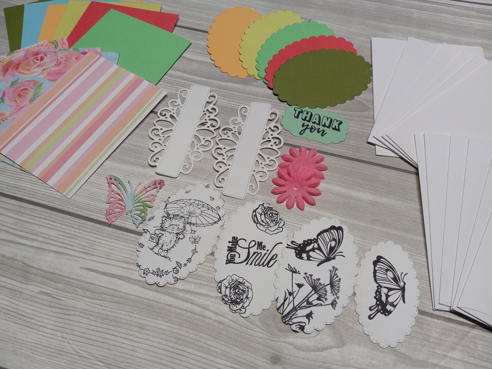 Color Me Stamped Gretting Cards, Color and Assemble Greeting Card Kit ...