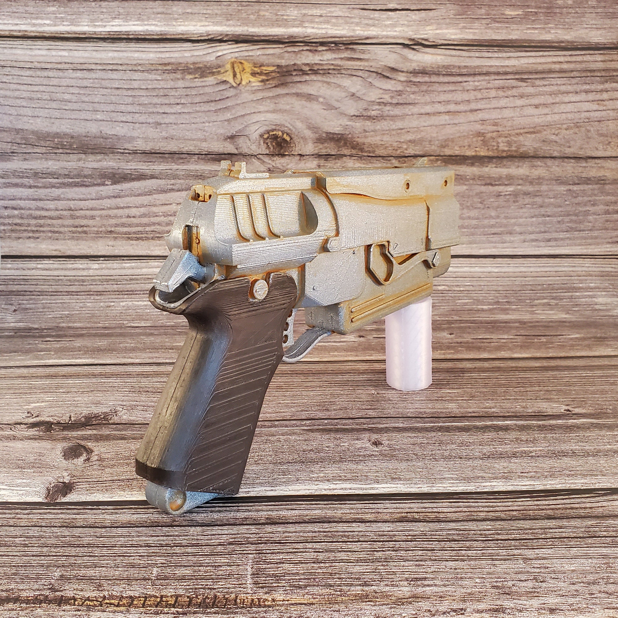 10mm Prop Pistol Inspired From Fallout 4 WITH Rust Detail Full Size ...