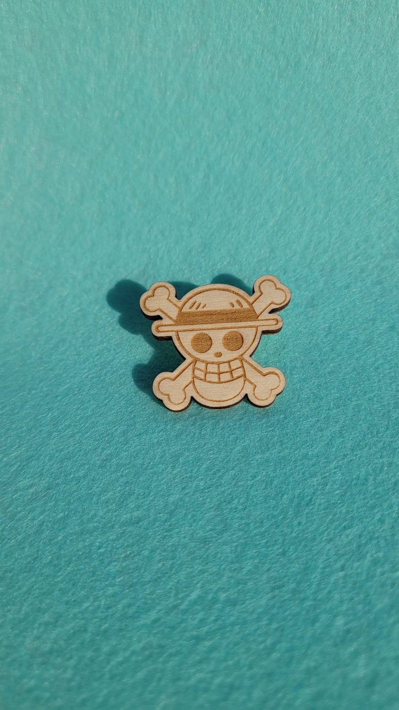 Strawhat Jolly Roger Pin - Etsy