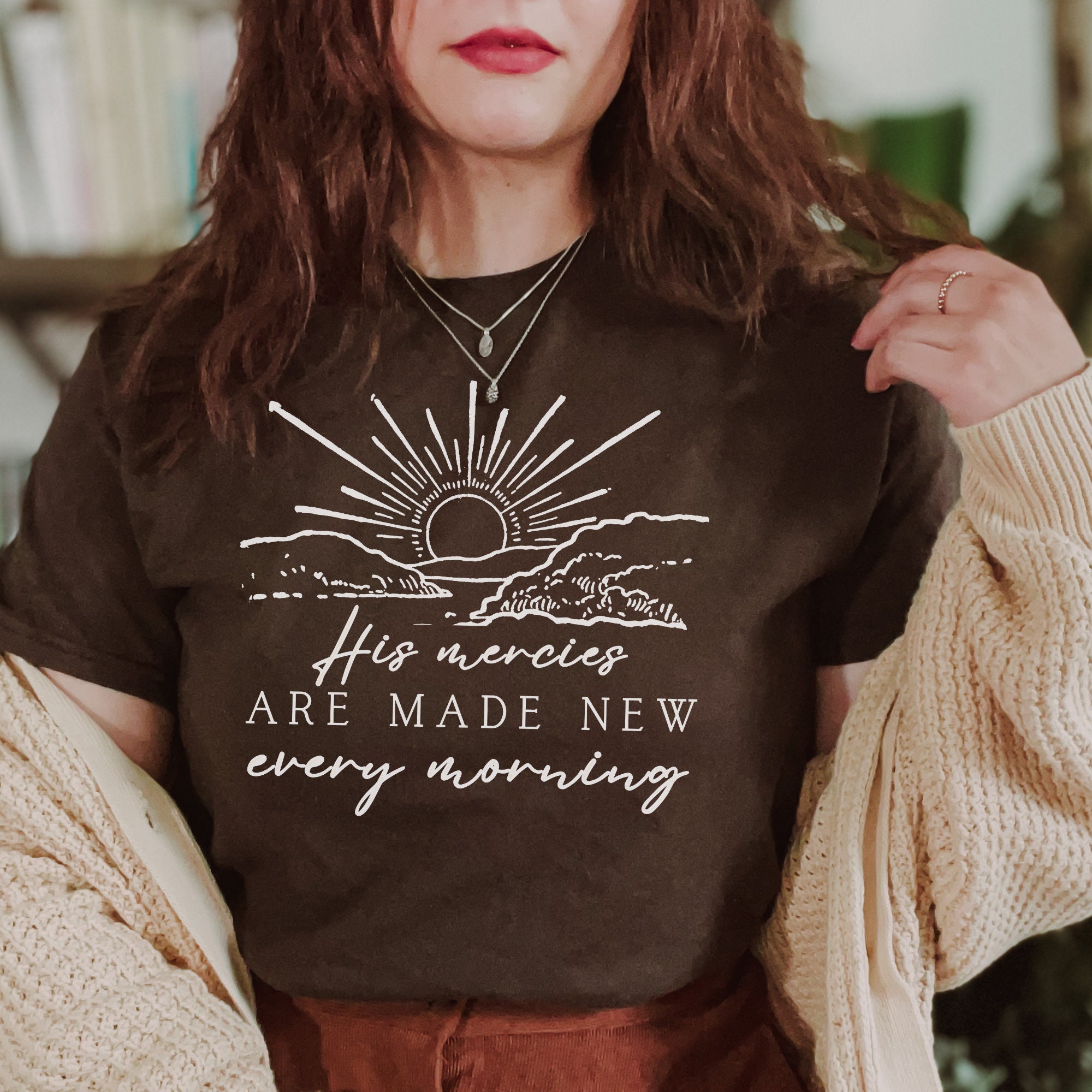 Christian Merch Trust in the Lord Made to Worship Jesus is King ...