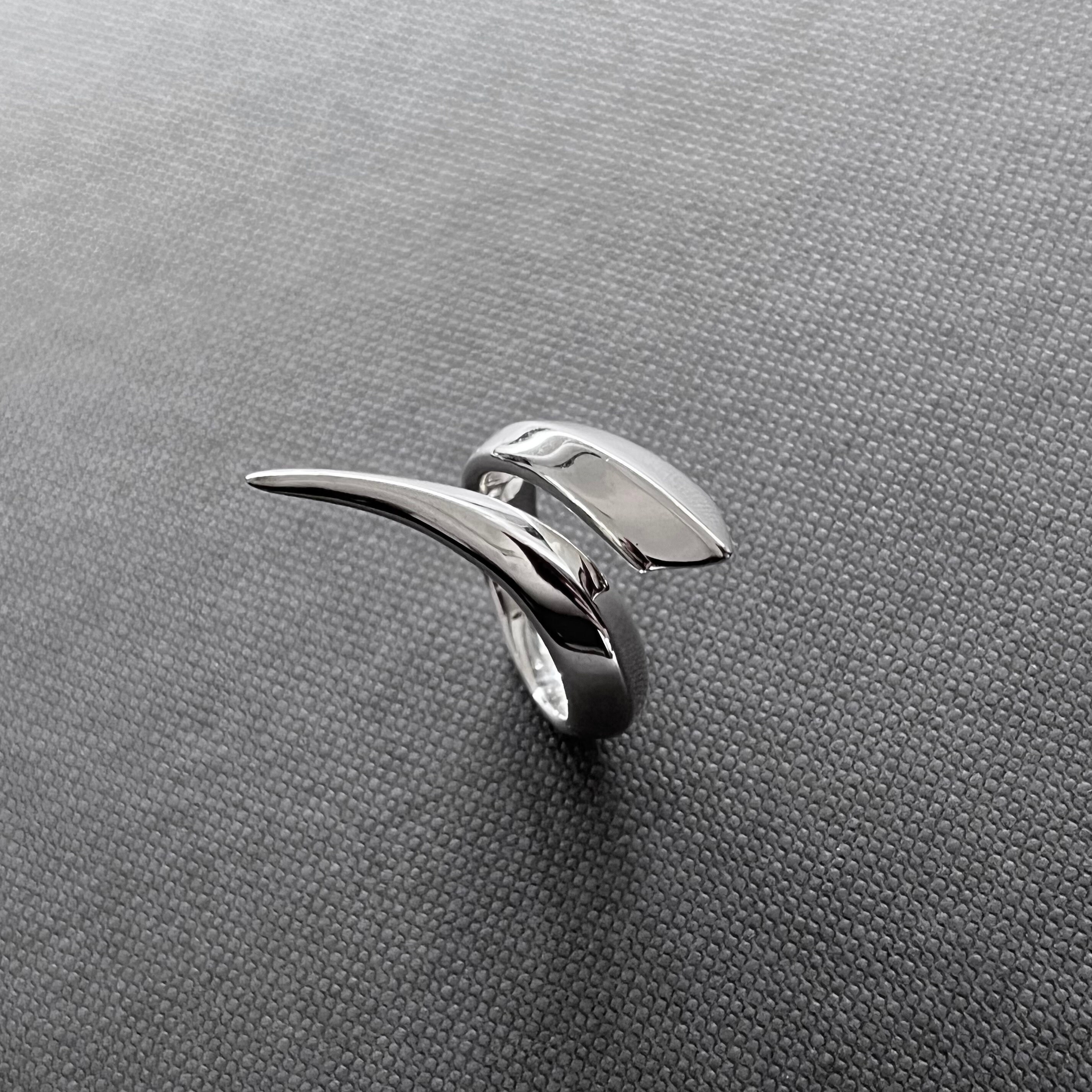 Talon Spike Ring 18k SOLID GOLD - Etsy