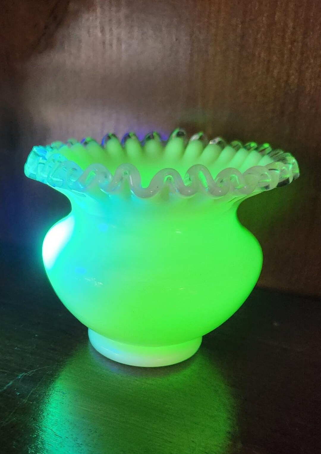 Fenton Glass Company Ivory Crest 4.5" Vase, Uranium Glass, Crimped ...