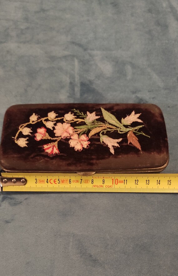 1800s Antique Victorian Velvet & embroidery Box case,… - Gem