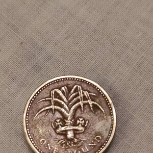 RARE 1985 One Pound Coin Gales Lero PLEIDIOL WYF I'M Gwlad Upside Down ...