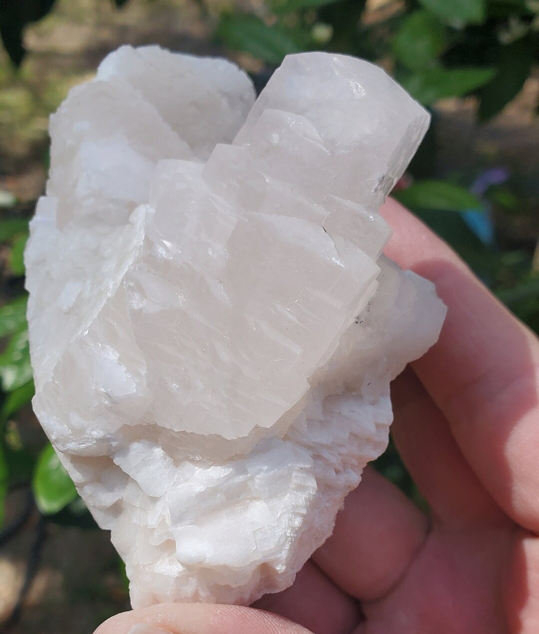 Pagoda Calcite With Pyrite: Uv-reactive Lenticular Crystal, Fujian ...