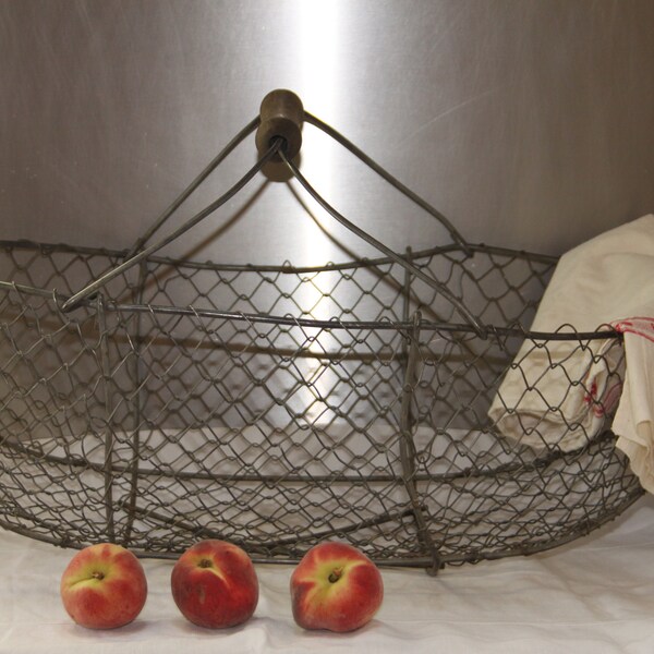 Chicken Wire Basket - Etsy