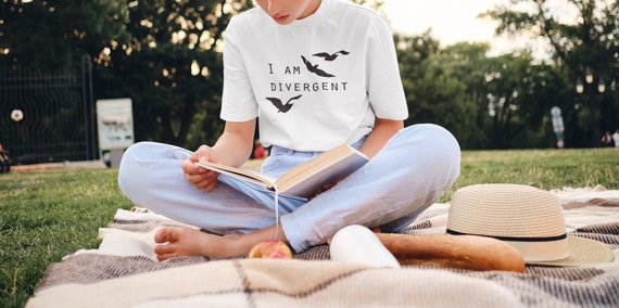 Divergent Tee Fantasy Novels Fiction Books Tank Top - Etsy