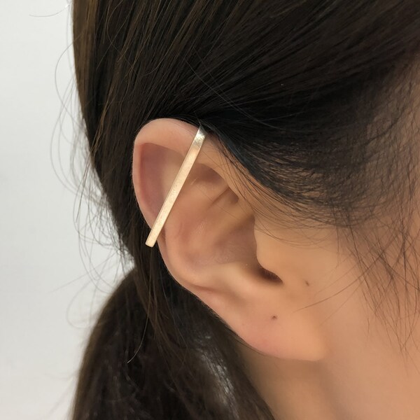 Ear Bar - Etsy