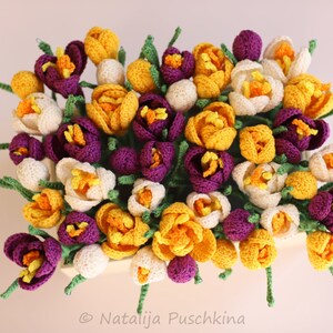 Crochet Crocus Wreath or Bouquet for Springtime, Crochet Flower Pattern ...