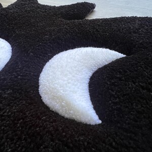 Moon Phase Bat Custom Tufted Rug - Etsy