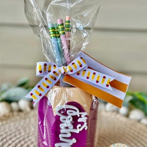 Personalized Teacher Pencil Cup & Engraved Pencils – Custom Desk ...