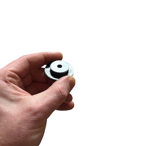 Solar Panel Mounting Discs - No Drilling | Compatible With Flexible ...