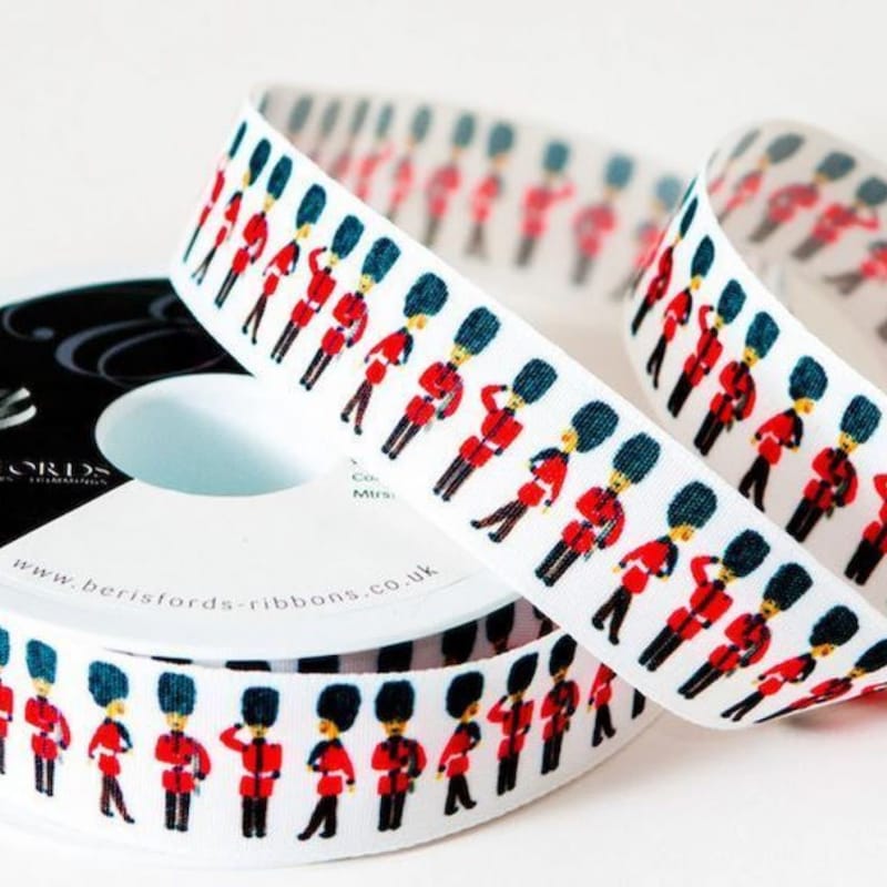 Queens Ribbon - Etsy UK