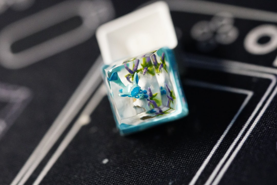 Gl.a.ce.on Keycap, Custom Po.ke.mon Keycap, Keycap, Keycaps, Artisan ...