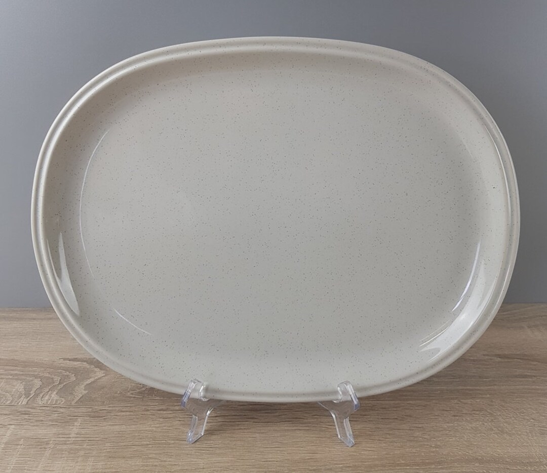 Thomas Family Beige Casserole Dish Serving Plate Sausage Plate Approx ...