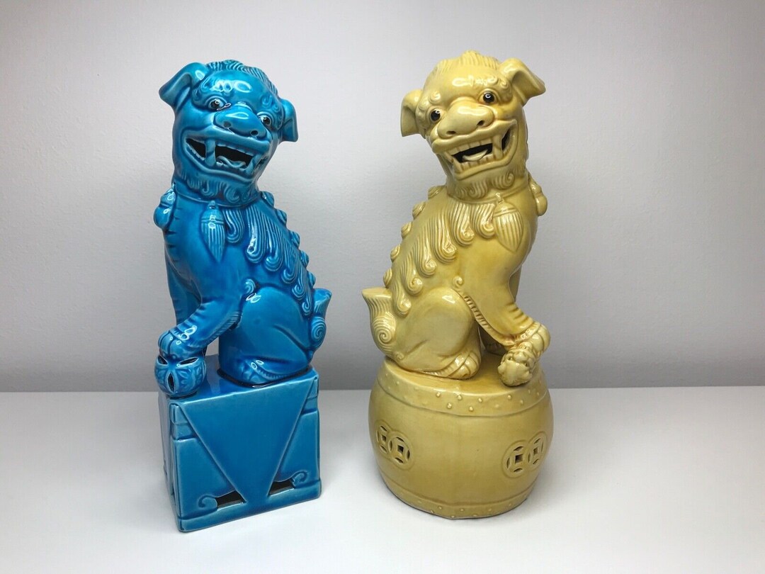 Foo Dogs - Beautiful Yellow and Blue Foo Dogs / Shishi Lions in a ...
