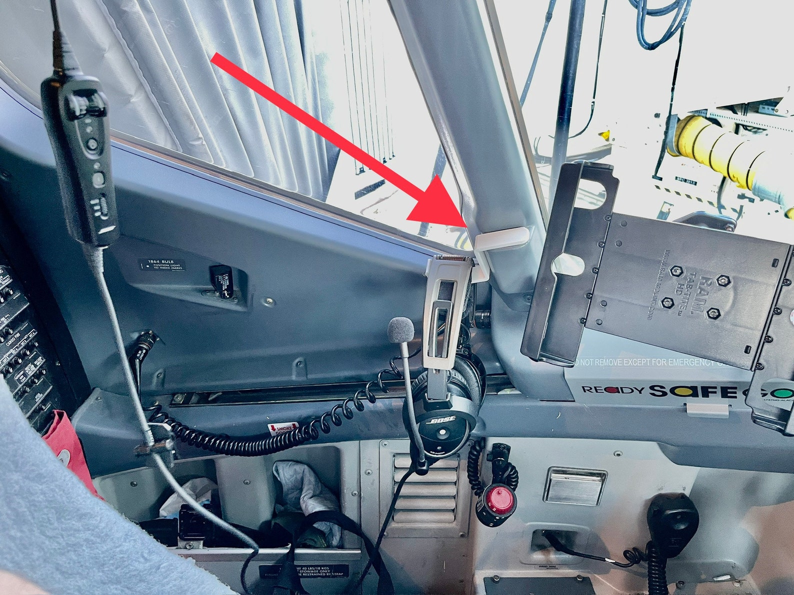 Boeing 737 Headset Hanger - Holds Your Headset Out of the Way. B737 - Etsy