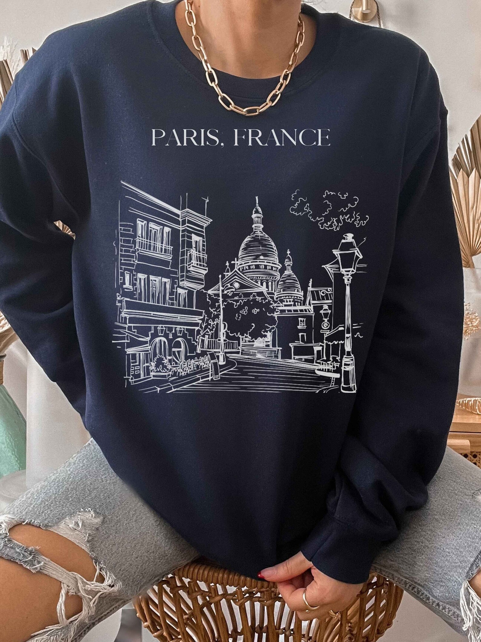 Paris France Sweatshirt City of Love Sweater Travel Shirt - Etsy