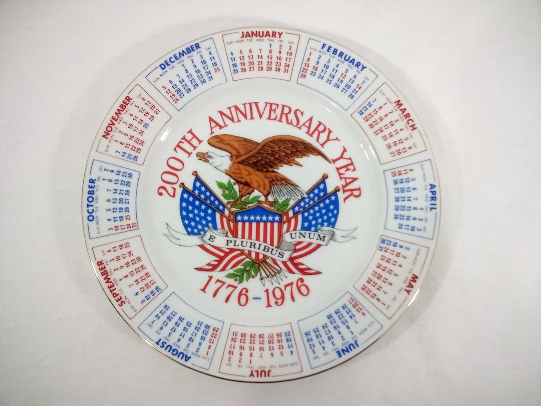 Vintage Bicentennial Plate 1776-1976 With Calendar / 200th Anniversary ...