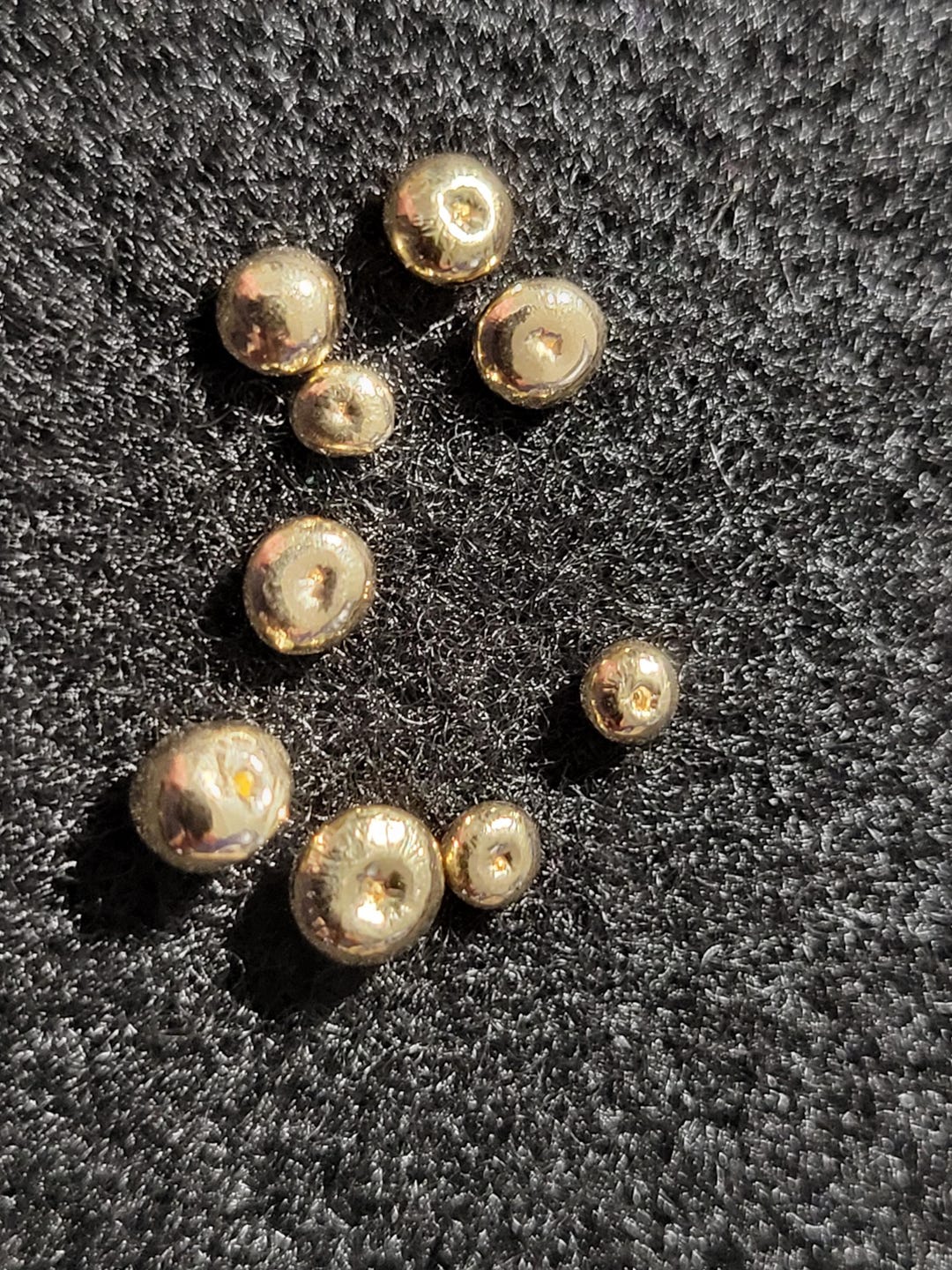 New* Clean Flow Yellow Gold Casting Grain (shot), 1 Dwt. (1.555) Grams ...