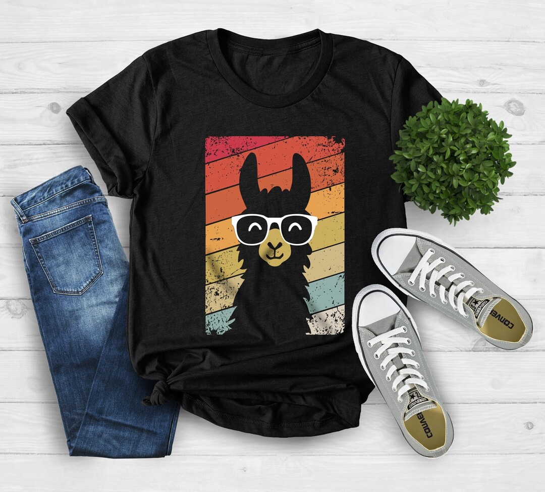 Vintage Retro Style Llama Alpaca 80s Llama Lovers Gift Shirt Men Llama ...