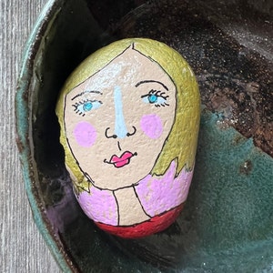 Pretty Girl Face Keepsake, Female Face Portrait on Rock With Golden ...