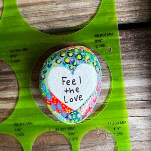 Positive Vibes Stone, Feel the Love, Heart, 2.5 Inch Painted Rock - Etsy
