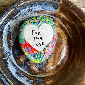 Positive Vibes Stone, Feel the Love, Heart, 2.5 Inch Painted Rock - Etsy