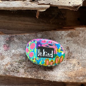 Kindness Art, Be Kind, 2 Inch Painted Rock - Etsy