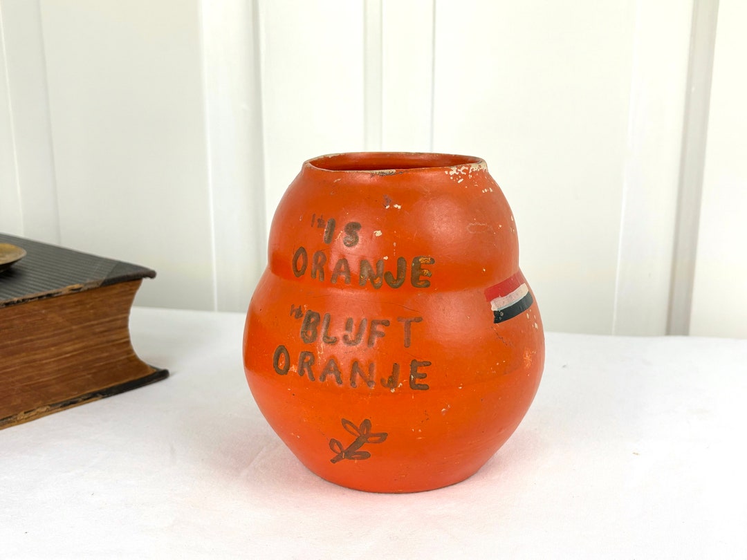 Old Dutch Vase, Royal Wilhelmina Planter, Orange Vintage Vase Circa ...
