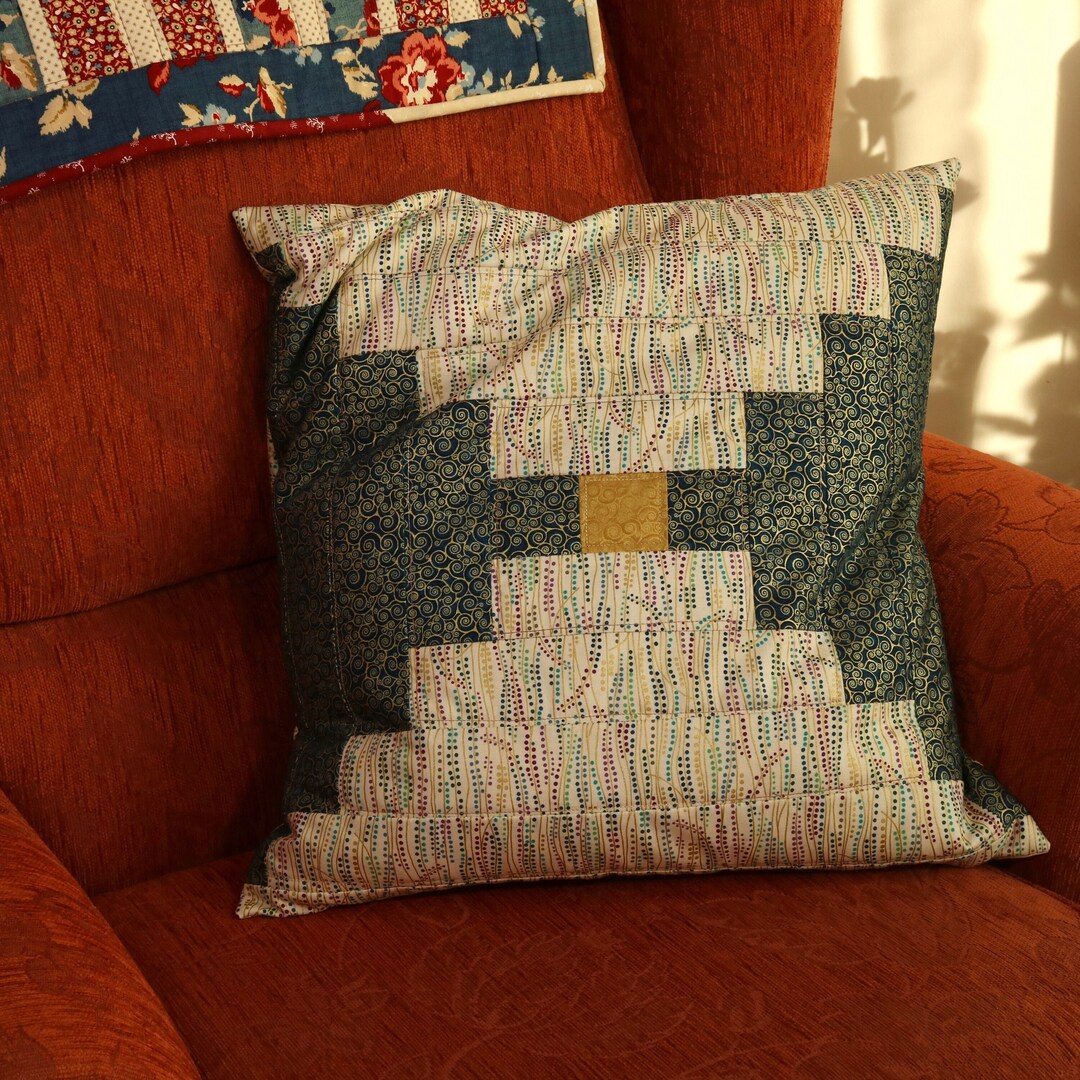 Handmade Patchwork Courthouse Steps Quilted Cushion White - Etsy
