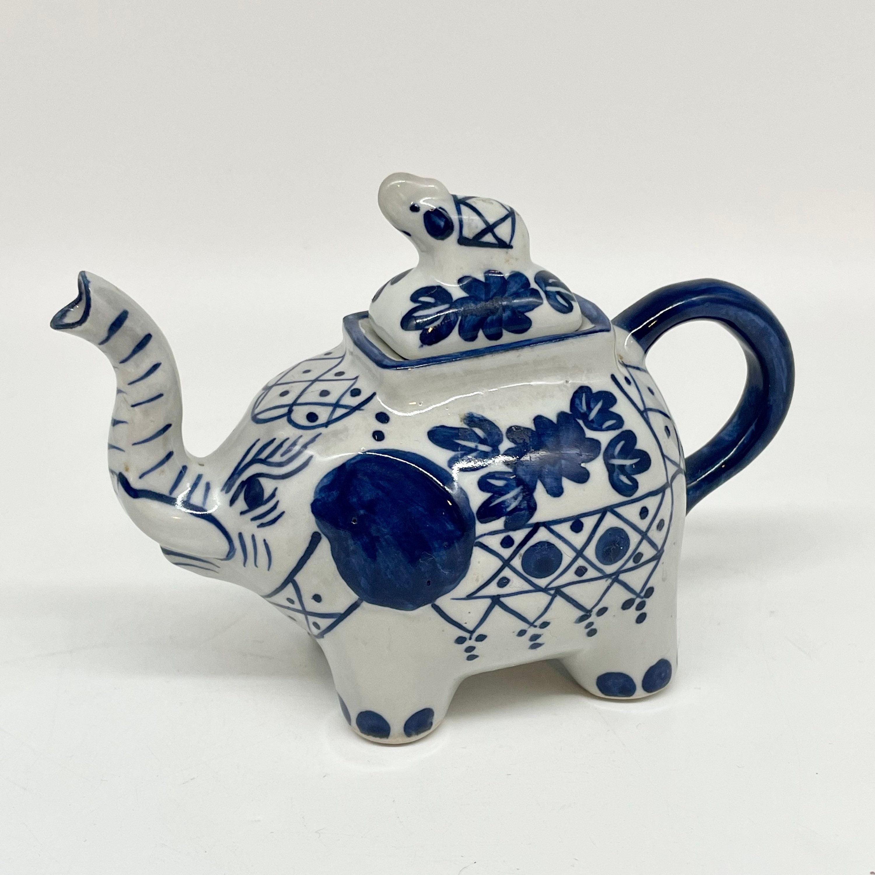 Elephant Ceramic Teapots