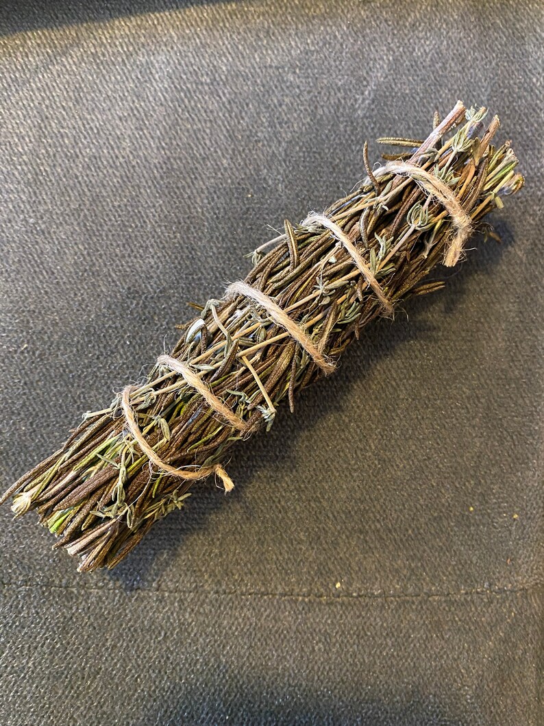 Rosemary & Thyme Smudge Wand - Etsy