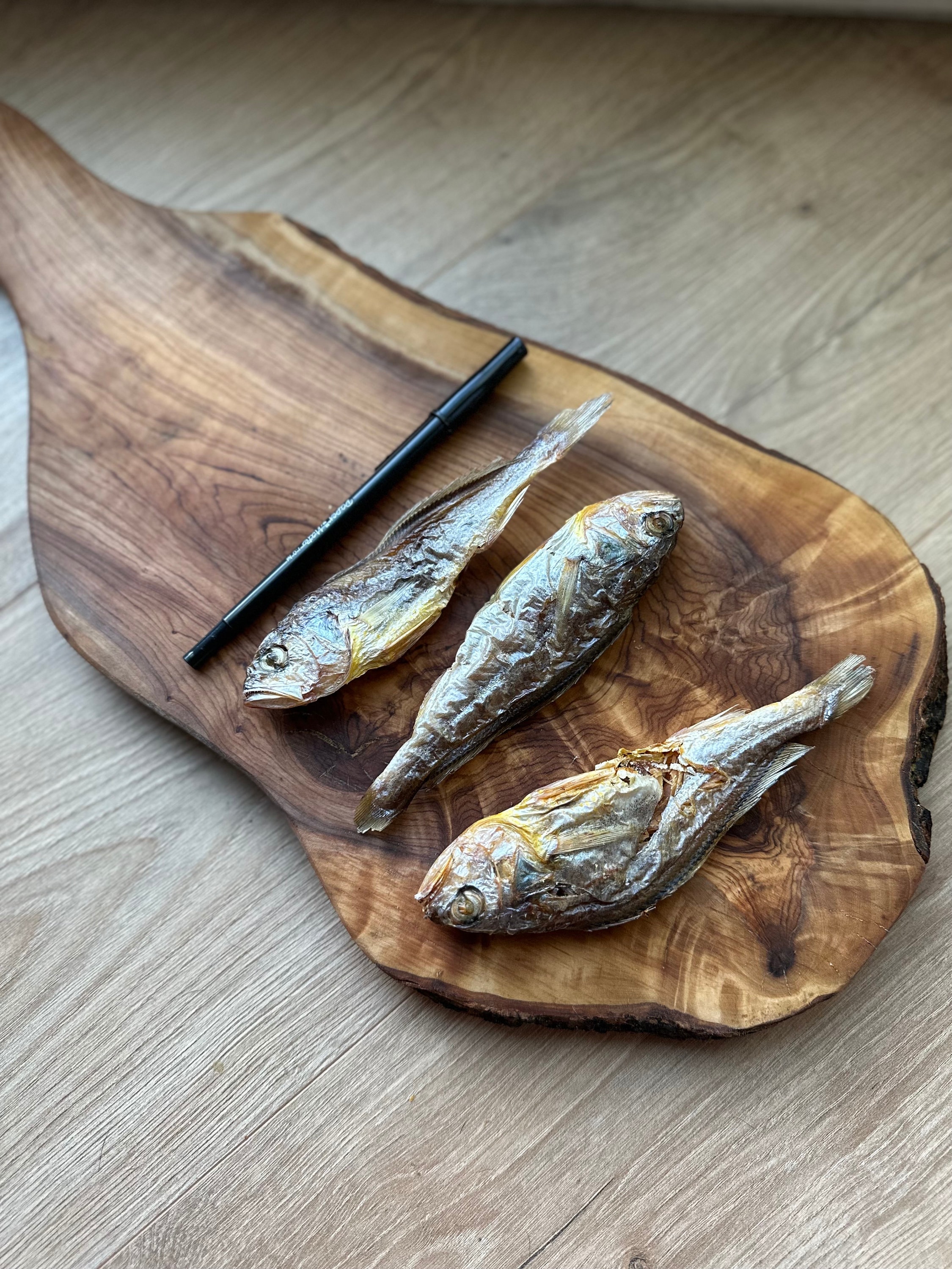 Dehydrated Whole Fish for Dogs and Cats, Dried Yellow Croaker Fish for ...