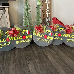 Christmas Wood Door Hanger - Green Guy - Grinches - Grinch - Welcome ...