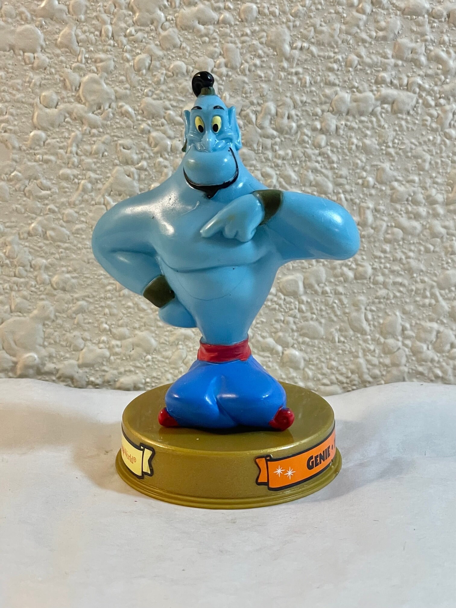 Vintage 2002 Aladdin Genie, Disney's 100 Year Anniversaries, Mcdonalds ...