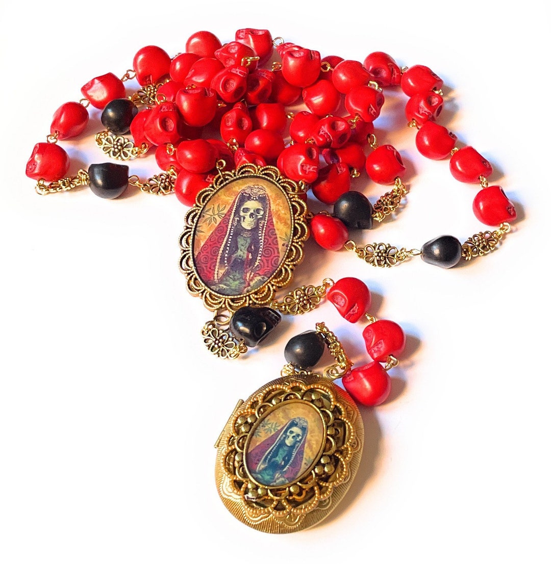 The SANTA MUERTE Great Rosary of ALTAR / Home / Wicca / Meditation ...