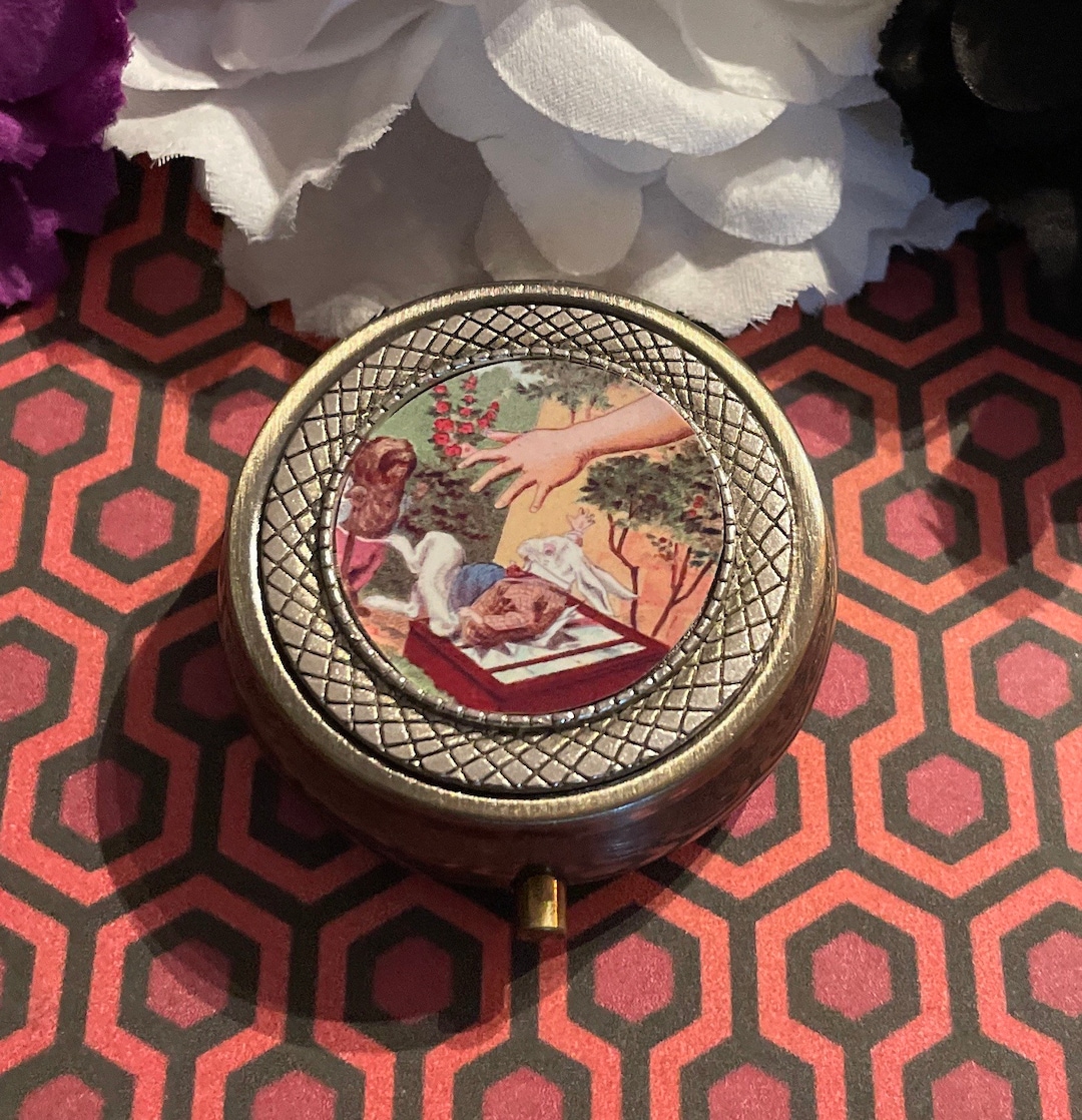 Alice in Wonderland Pill Box Delicate Pillbox Gift Detail Artisan ...
