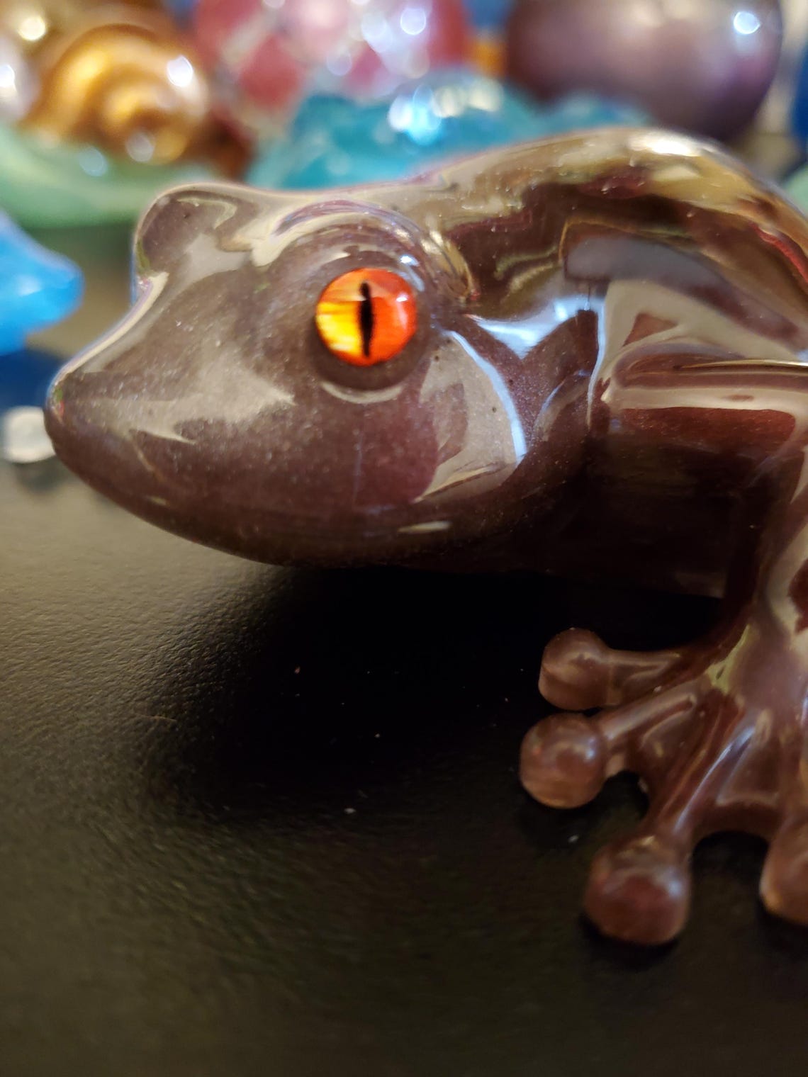 Resin Frog With Realistic Eyes, Tree Frog Amphibian, Resin Art Gift for ...