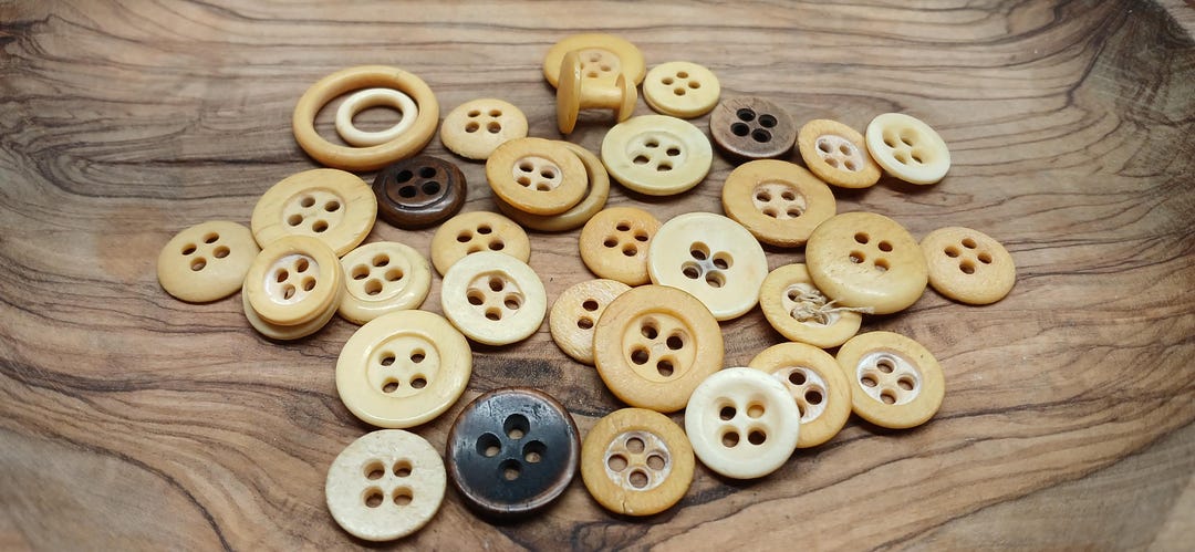 32 Antique 4 Hole Bone Buttons, 3 Bone Rings, 1 Bone Collar Button - Etsy
