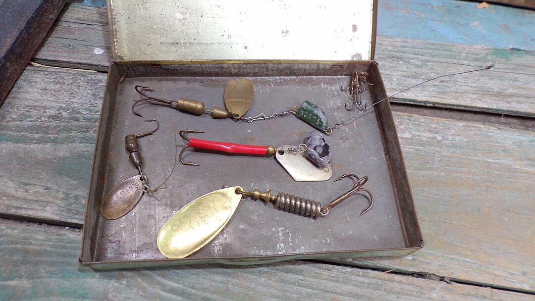 French Antique Tin Cigar Box With 6 Fishing Baits Made in France S881 ...