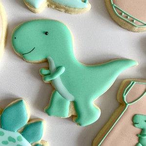 Dino Baby Shower Cookies | Hatching Soon Cookies - Etsy