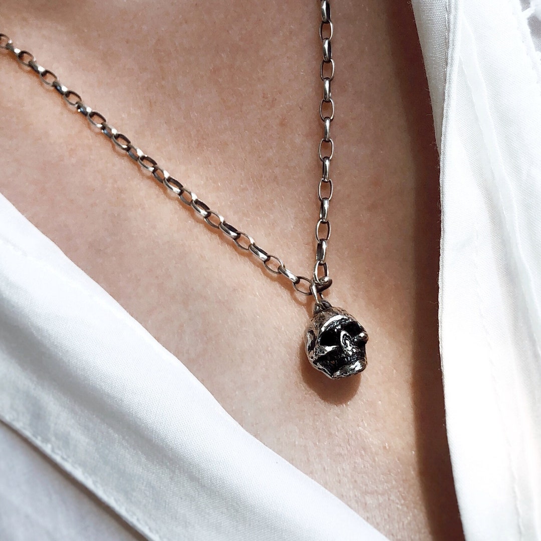 Drosera Chain Rolo Chain, Clean Aesthetic, Timeless Charm, Everyday ...