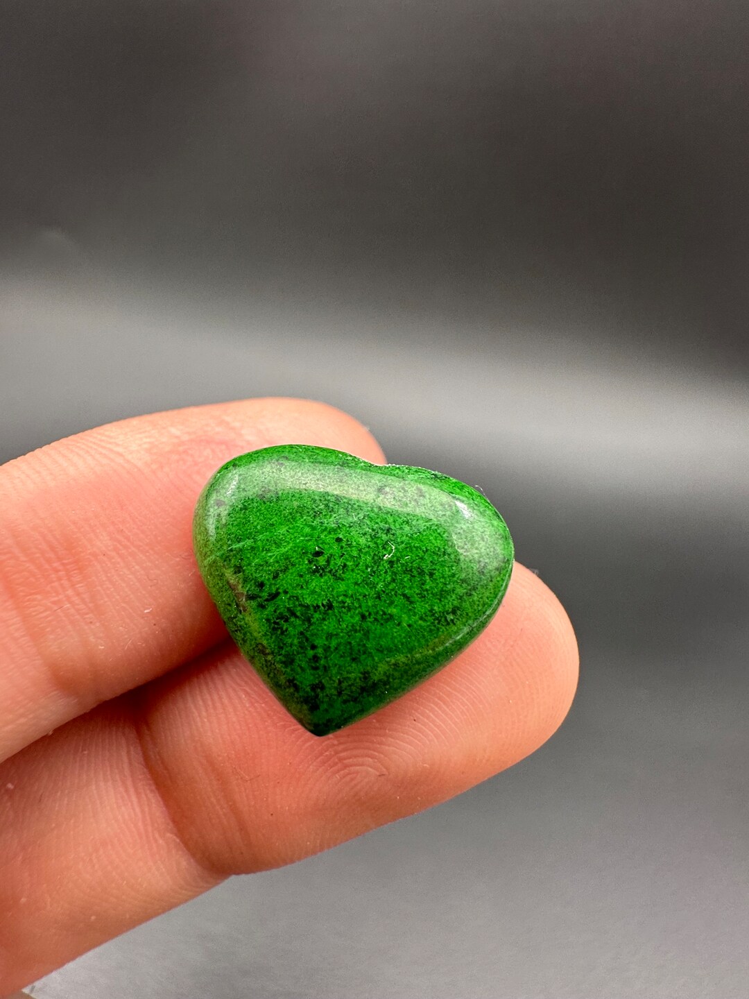 Sannan Skarn , New Minerals Found in Pakistan, Green Stone , for ...
