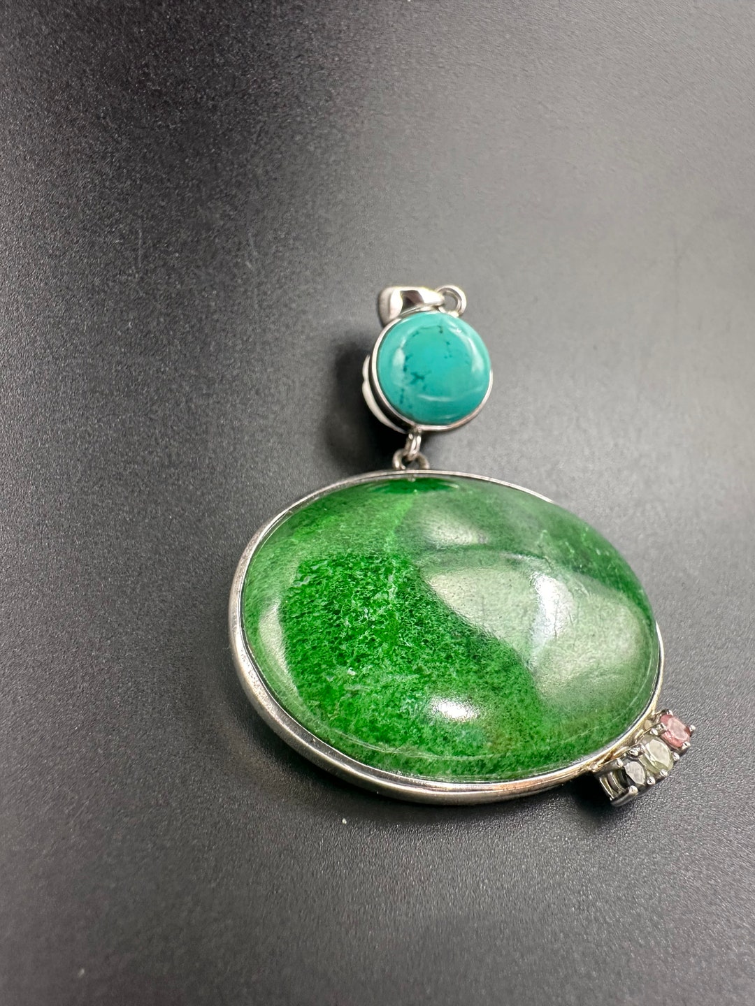 Sannan Skarn , New Minerals Found in Pakistan, Green Stone , for ...