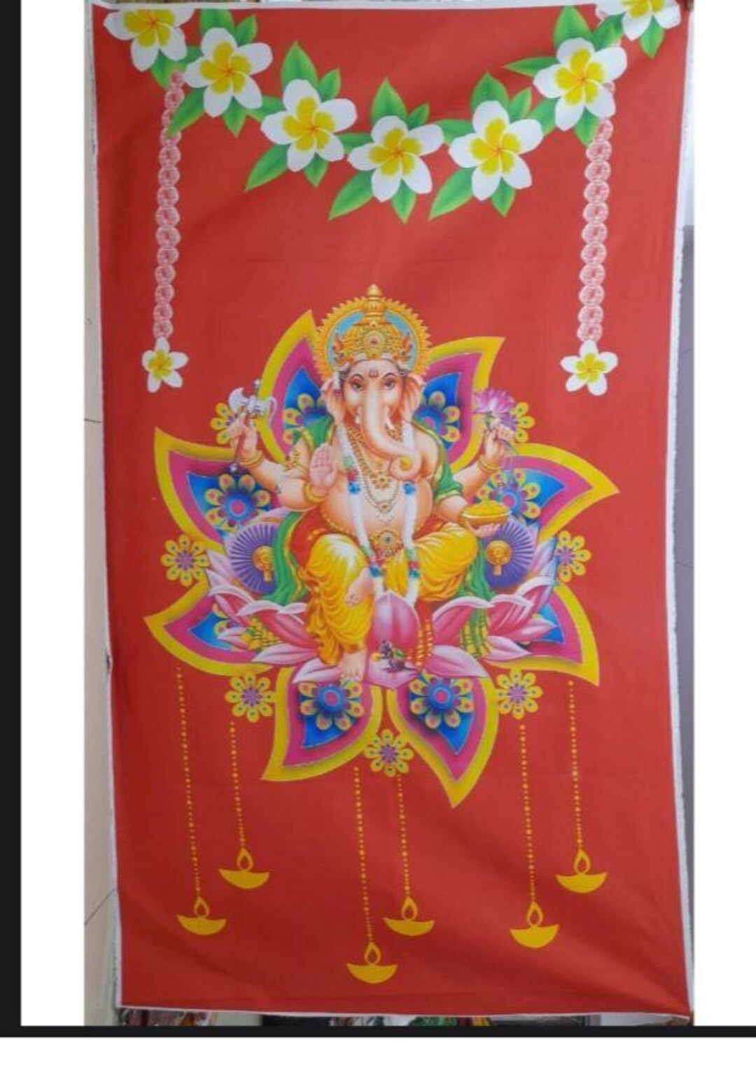 Indian Pooja Backdrop Pictures Ganesh With Floral Strings Designed for ...